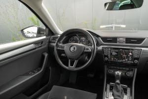 Melns Skoda SuperB 2017 Viļņa, ar dzinēja tilpumu 2.00 L un nobraukumu 173 tūkst. km par 13250 €, foto 21 vietnē AUTOMOTO.COM.LV