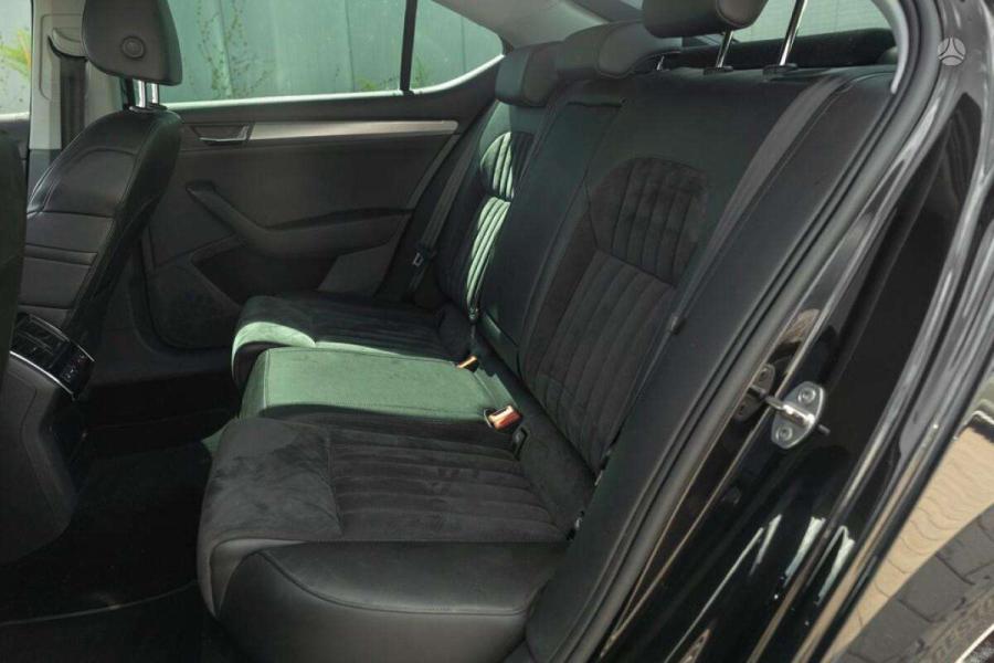 Black Skoda SuperB 2017 in Vilnius, with an engine capacity of 2.00 L and mileage of 173 thousand km for 13250 €, photo 11 on AUTOMOTO.COM.LV