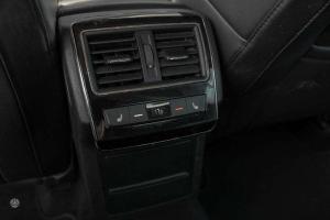 Black Skoda SuperB 2017 in Vilnius, with an engine capacity of 2.00 L and mileage of 173 thousand km for 13250 €, photo 12 on AUTOMOTO.COM.LV