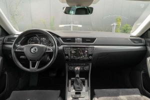 Black Skoda SuperB 2017 in Vilnius, with an engine capacity of 2.00 L and mileage of 173 thousand km for 13250 €, photo 20 on AUTOMOTO.COM.LV