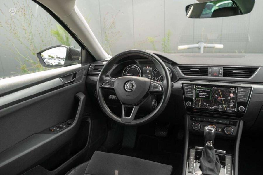 Black Skoda SuperB 2017 in Vilnius, with an engine capacity of 2.00 L and mileage of 173 thousand km for 13250 €, photo 21 on AUTOMOTO.COM.LV