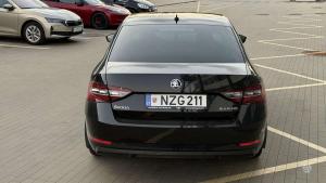 Black Skoda SuperB 2017 in Jonava, with an engine capacity of 2.00 L and mileage of 188 thousand km for 12999 €, photo 3 on AUTOMOTO.COM.LV