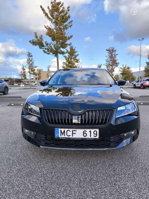 Black Skoda SuperB 2017 in Klaipeda, with an engine capacity of 1.40 L and mileage of 162 thousand km for 13300 €, photo 4 on AUTOMOTO.COM.LV