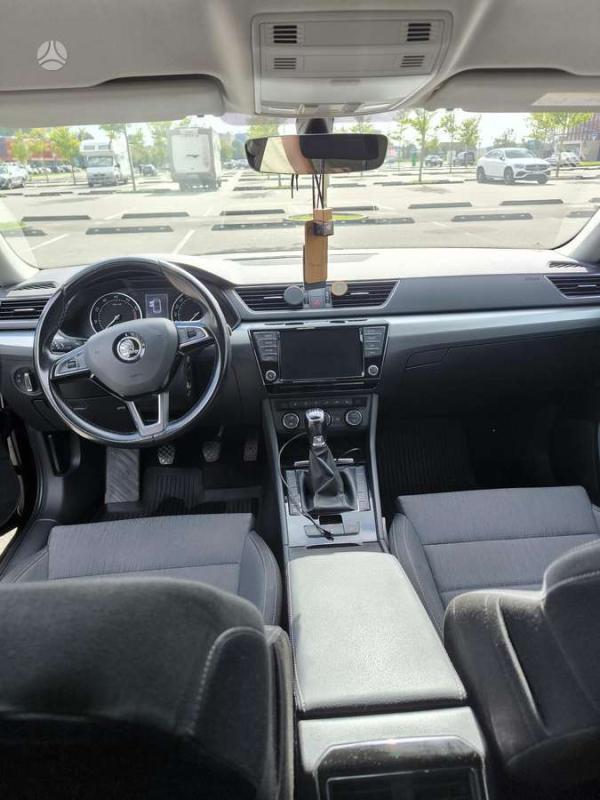 Black Skoda SuperB 2017 in Klaipeda, with an engine capacity of 1.40 L and mileage of 162 thousand km for 13300 €, photo 10 on AUTOMOTO.COM.LV
