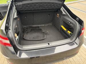 Black Skoda SuperB 2018 in Riga, with an engine capacity of 2.00 L and mileage of 211 thousand km for 12500 €, photo 11 on AUTOMOTO.COM.LV