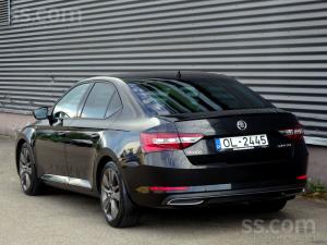 Black Skoda SuperB 2018 in Riga, with an engine capacity of 2.00 L and mileage of 194 thousand km for 16500 €, photo 5 on AUTOMOTO.COM.LV