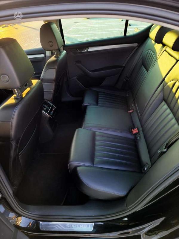 Black Skoda SuperB 2018 in Vilnius, with an engine capacity of 1.80 L and mileage of 178 thousand km for 15500 €, photo 10 on AUTOMOTO.COM.LV