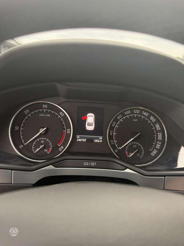 Melns Skoda SuperB 2018 Kauņa, ar dzinēja tilpumu 1.97 L un nobraukumu 240 tūkst. km par 11200 €, foto 4 vietnē AUTOMOTO.COM.LV