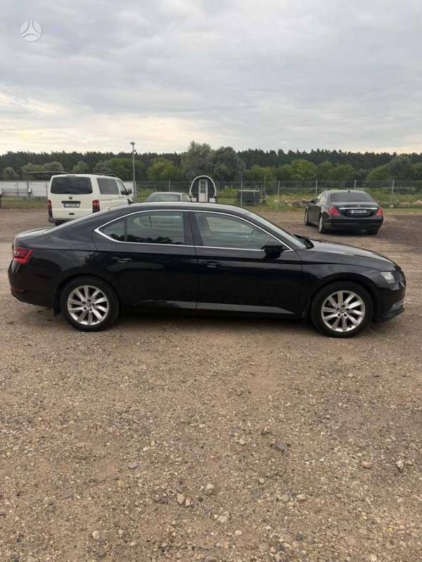 Melns Skoda SuperB 2018 Kauņa, ar dzinēja tilpumu 1.97 L un nobraukumu 240 tūkst. km par 11200 €, foto 5 vietnē AUTOMOTO.COM.LV