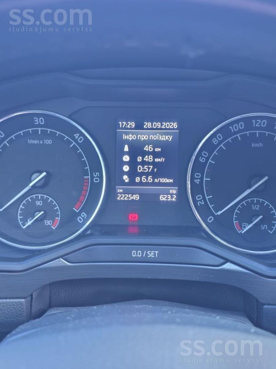 Melns Skoda SuperB 2018 Rīga, ar dzinēja tilpumu 1.60 L un nobraukumu 223 tūkst. km par 9200 €, foto 11 vietnē AUTOMOTO.COM.LV