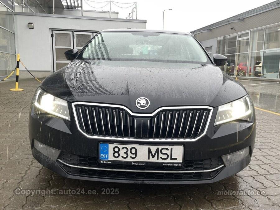 Black Skoda SuperB 2019 in Johvi, with an engine capacity of 1.50 L and mileage of 98 thousand km for 16900 €, photo 5 on AUTOMOTO.COM.LV