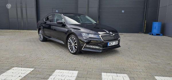 Black Skoda SuperB 2019 in Klaipeda, with an engine capacity of 1.97 L and mileage of 263 thousand km for 18000 €, photo 1 on AUTOMOTO.COM.LV