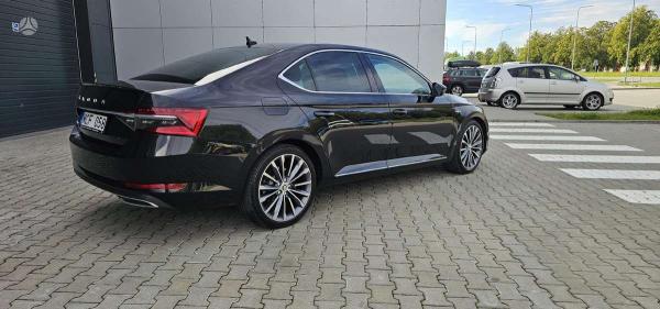 Black Skoda SuperB 2019 in Klaipeda, with an engine capacity of 1.97 L and mileage of 263 thousand km for 18000 €, photo 8 on AUTOMOTO.COM.LV