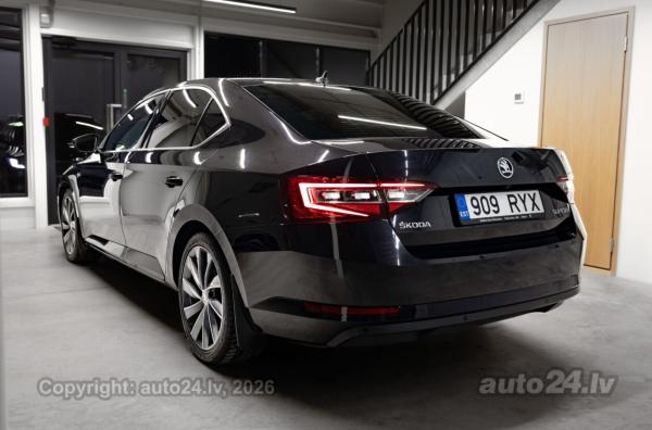 Melns Skoda SuperB 2019 Tallina, ar dzinēja tilpumu 2.00 L un nobraukumu 199 tūkst. km par 16990 €, foto 3 vietnē AUTOMOTO.COM.LV