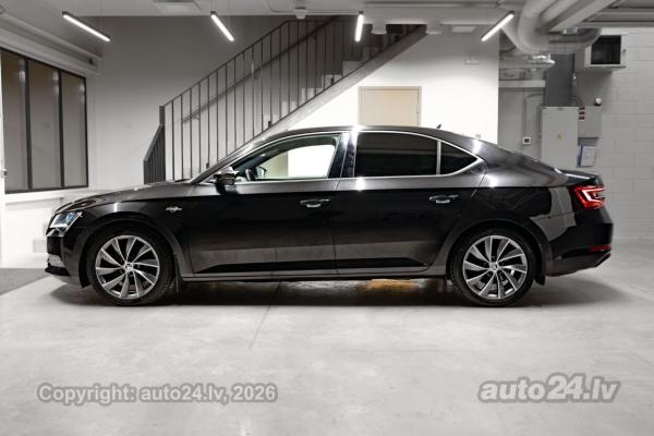 Melns Skoda SuperB 2019 Tallina, ar dzinēja tilpumu 2.00 L un nobraukumu 199 tūkst. km par 16990 €, foto 7 vietnē AUTOMOTO.COM.LV