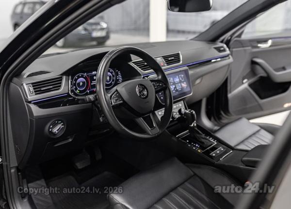Melns Skoda SuperB 2019 Tallina, ar dzinēja tilpumu 2.00 L un nobraukumu 199 tūkst. km par 16990 €, foto 10 vietnē AUTOMOTO.COM.LV