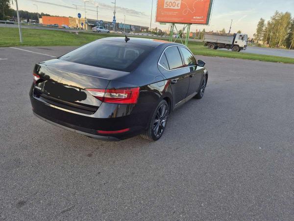 Melns Skoda SuperB 2019 Kaišiadorys, ar dzinēja tilpumu 1.60 L un nobraukumu 248 tūkst. km par 12700 €, foto 9 vietnē AUTOMOTO.COM.LV