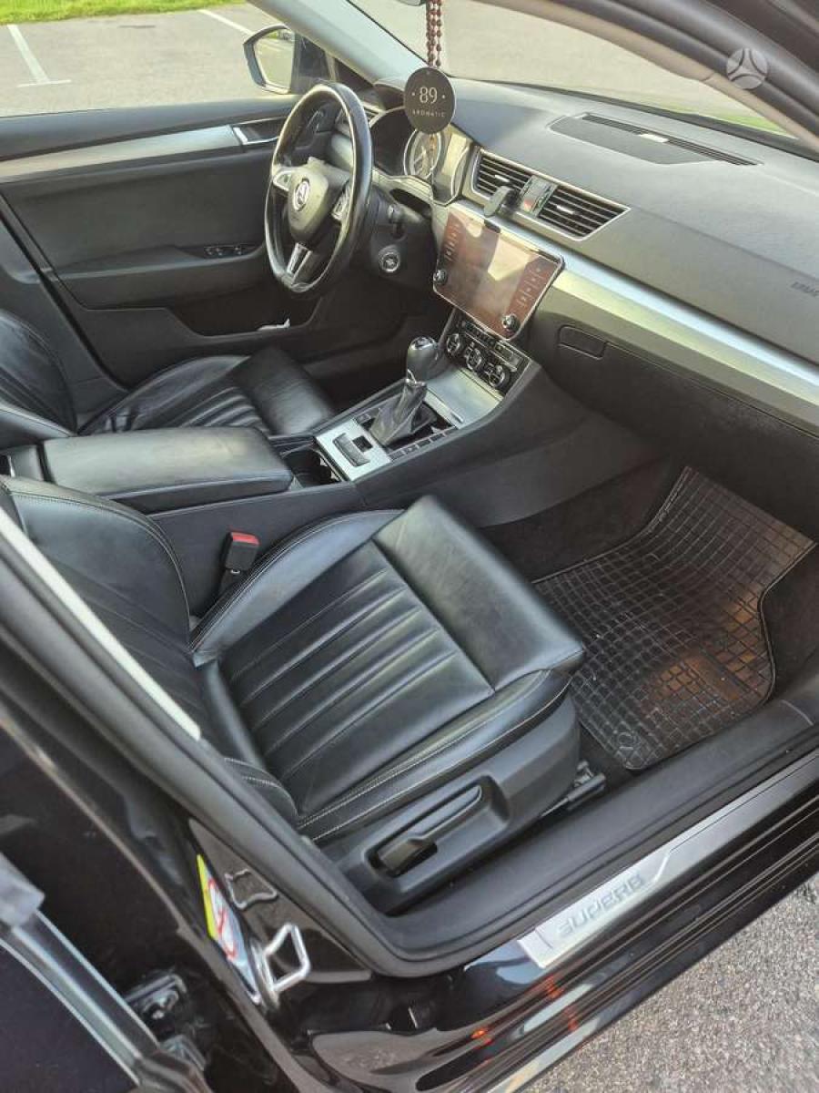 Melns Skoda SuperB 2019 Kaišiadorys, ar dzinēja tilpumu 1.60 L un nobraukumu 248 tūkst. km par 12700 €, foto 13 vietnē AUTOMOTO.COM.LV