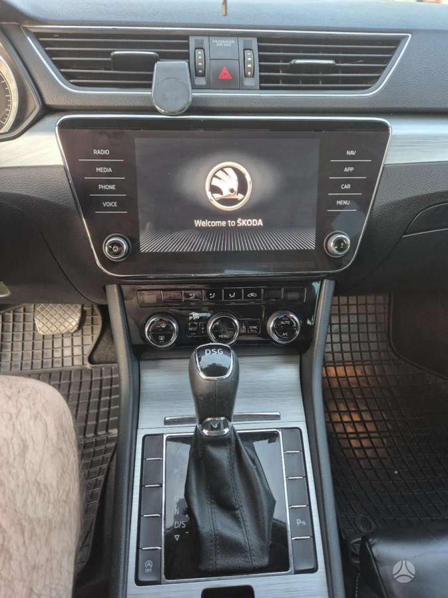 Melns Skoda SuperB 2019 Kaišiadorys, ar dzinēja tilpumu 1.60 L un nobraukumu 248 tūkst. km par 12700 €, foto 16 vietnē AUTOMOTO.COM.LV