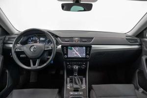 Black Skoda SuperB 2019 in Vilnius, with an engine capacity of 1.50 L and mileage of 140 thousand km for 14900 €, photo 9 on AUTOMOTO.COM.LV