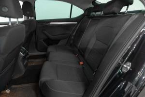 Black Skoda SuperB 2019 in Vilnius, with an engine capacity of 1.50 L and mileage of 140 thousand km for 14900 €, photo 18 on AUTOMOTO.COM.LV
