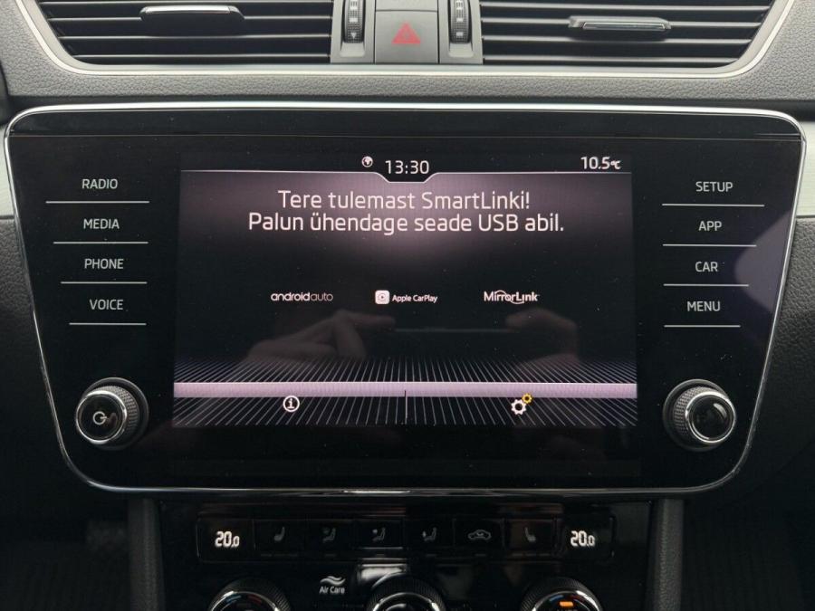 Black Skoda SuperB 2019 in Parnu, with an engine capacity of 1.50 L and mileage of 154 thousand km for 15900 €, photo 12 on AUTOMOTO.COM.LV