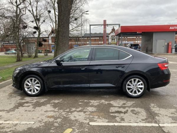 Black Skoda SuperB 2020 in Liepaja, with an engine capacity of 1.50 L and mileage of 67 thousand km for 21500 €, photo 8 on AUTOMOTO.COM.LV