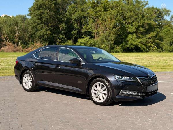 Black Skoda SuperB 2020 in Kaunas, with an engine capacity of 1.97 L and mileage of 300 thousand km for 16200 €, photo 1 on AUTOMOTO.COM.LV