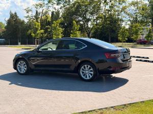 Melns Skoda SuperB 2020 Kauņa, ar dzinēja tilpumu 1.97 L un nobraukumu 300 tūkst. km par 16200 €, foto 4 vietnē AUTOMOTO.COM.LV