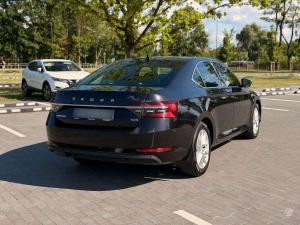 Melns Skoda SuperB 2020 Kauņa, ar dzinēja tilpumu 1.97 L un nobraukumu 300 tūkst. km par 16200 €, foto 7 vietnē AUTOMOTO.COM.LV