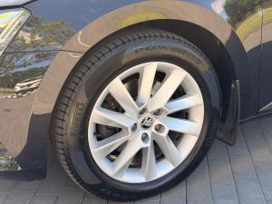 Melns Skoda SuperB 2020 Kauņa, ar dzinēja tilpumu 1.97 L un nobraukumu 300 tūkst. km par 16200 €, foto 22 vietnē AUTOMOTO.COM.LV