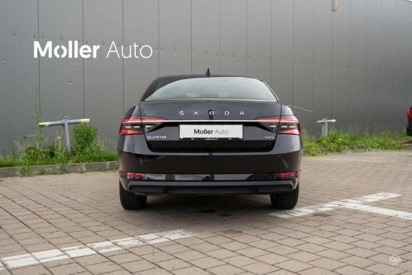Black Skoda SuperB 2020 in Vilnius, with an engine capacity of 2.00 L and mileage of 123 thousand km for 21950 €, photo 5 on AUTOMOTO.COM.LV