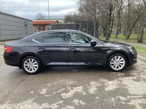 Melns Skoda SuperB 2020 Liepāja, ar dzinēja tilpumu 1.50 L un nobraukumu 74 tūkst. km par 18350 €, foto 5 vietnē AUTOMOTO.COM.LV