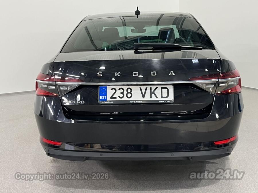 Melns Skoda SuperB 2021 Tallina, ar dzinēja tilpumu 1.50 L un nobraukumu 118 tūkst. km par 19900 €, foto 5 vietnē AUTOMOTO.COM.LV