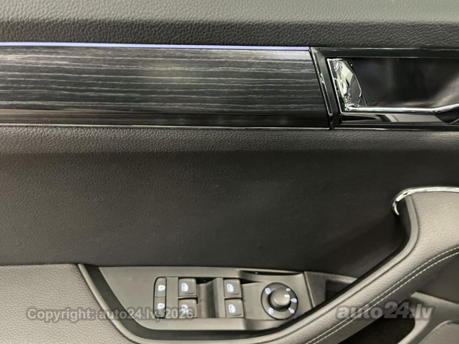 Melns Skoda SuperB 2021 Tallina, ar dzinēja tilpumu 1.50 L un nobraukumu 118 tūkst. km par 19900 €, foto 9 vietnē AUTOMOTO.COM.LV