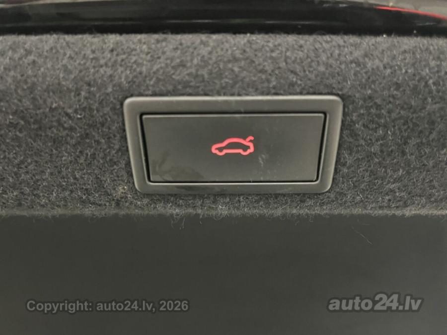 Melns Skoda SuperB 2021 Tallina, ar dzinēja tilpumu 1.50 L un nobraukumu 118 tūkst. km par 19900 €, foto 24 vietnē AUTOMOTO.COM.LV