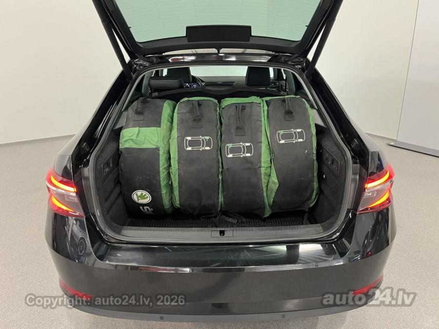 Melns Skoda SuperB 2021 Tallina, ar dzinēja tilpumu 1.50 L un nobraukumu 118 tūkst. km par 19900 €, foto 27 vietnē AUTOMOTO.COM.LV