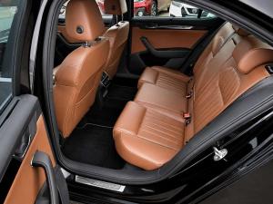 Black Skoda SuperB 2021 in Vilnius, with an engine capacity of 1.98 L and mileage of 126 thousand km for 24990 €, photo 12 on AUTOMOTO.COM.LV