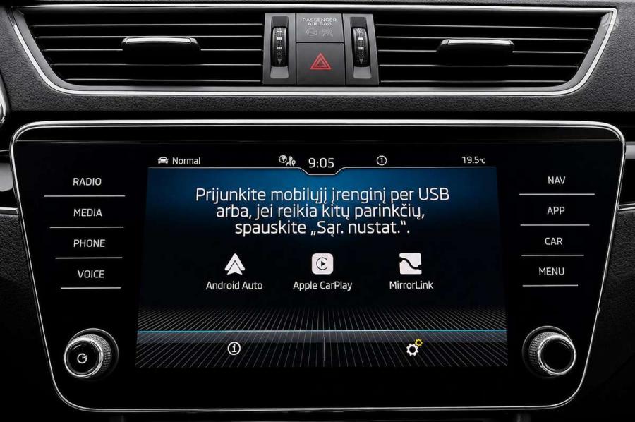 Black Skoda SuperB 2021 in Vilnius, with an engine capacity of 1.98 L and mileage of 126 thousand km for 24990 €, photo 14 on AUTOMOTO.COM.LV