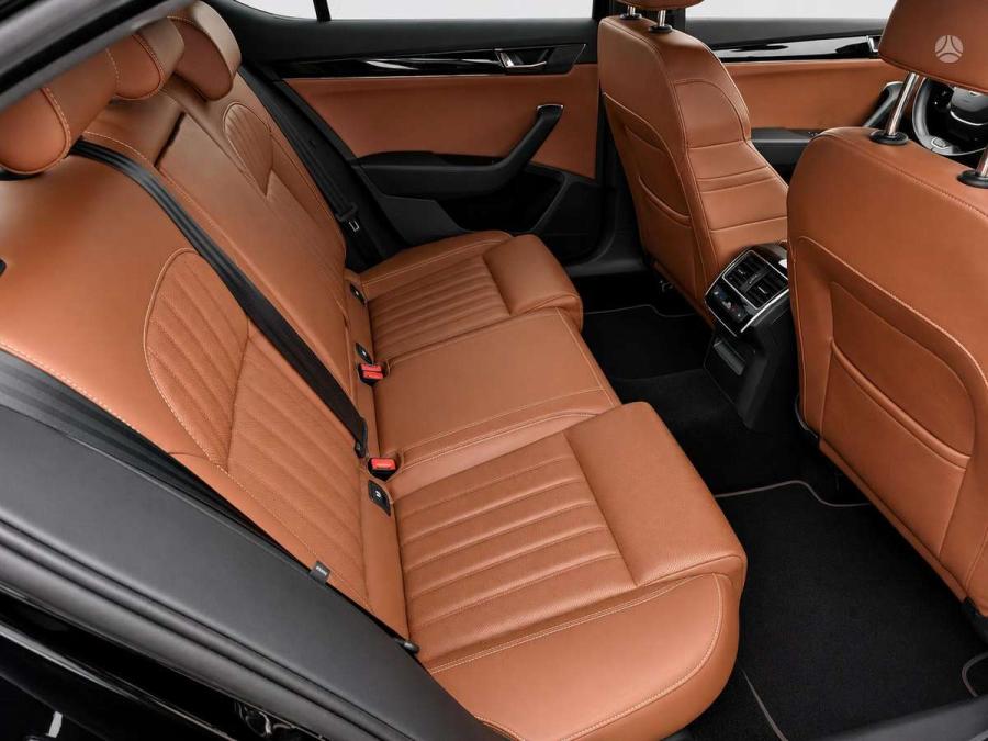 Black Skoda SuperB 2021 in Vilnius, with an engine capacity of 1.98 L and mileage of 126 thousand km for 24990 €, photo 19 on AUTOMOTO.COM.LV