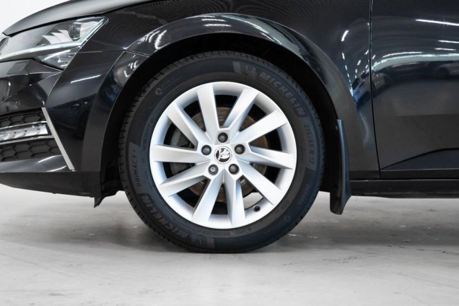 Melns Skoda SuperB 2021 Viļņa, ar dzinēja tilpumu 1.40 L un nobraukumu 73 tūkst. km par 22500 €, foto 26 vietnē AUTOMOTO.COM.LV
