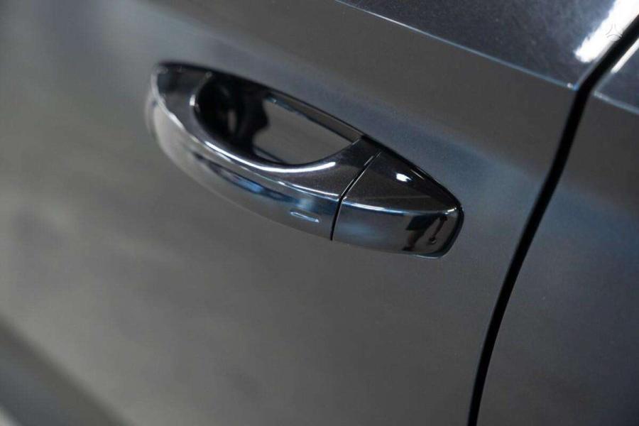 Melns Skoda SuperB 2021 Viļņa, ar dzinēja tilpumu 1.40 L un nobraukumu 73 tūkst. km par 23900 €, foto 24 vietnē AUTOMOTO.COM.LV