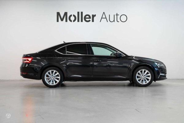 Melns Skoda SuperB 2021 Viļņa, ar dzinēja tilpumu 1.40 L un nobraukumu 81 tūkst. km par 24500 €, foto 4 vietnē AUTOMOTO.COM.LV