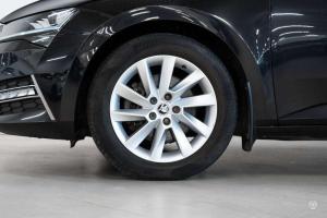 Melns Skoda SuperB 2021 Viļņa, ar dzinēja tilpumu 1.40 L un nobraukumu 81 tūkst. km par 24500 €, foto 25 vietnē AUTOMOTO.COM.LV