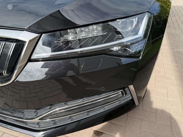 Melns Skoda SuperB 2021 Kelmė, ar dzinēja tilpumu 1.40 L un nobraukumu 184 tūkst. km par 17900 €, foto 9 vietnē AUTOMOTO.COM.LV