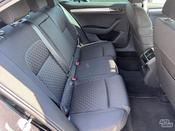 Melns Skoda SuperB 2022 Avižieniai, ar dzinēja tilpumu 2.00 L un nobraukumu 136 tūkst. km par 19950 €, foto 7 vietnē AUTOMOTO.COM.LV