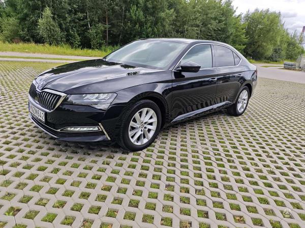 Melns Skoda SuperB 2022 Kauņa, ar dzinēja tilpumu 1.97 L un nobraukumu 278 tūkst. km par 15350 €, foto  vietnē AUTOMOTO.COM.LV