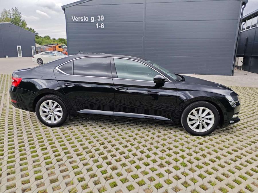 Melns Skoda SuperB 2022 Kauņa, ar dzinēja tilpumu 1.97 L un nobraukumu 278 tūkst. km par 15350 €, foto 3 vietnē AUTOMOTO.COM.LV