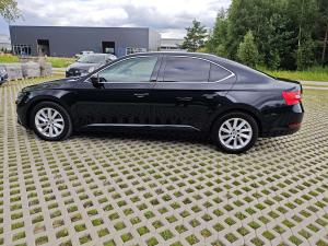Melns Skoda SuperB 2022 Kauņa, ar dzinēja tilpumu 1.97 L un nobraukumu 278 tūkst. km par 15350 €, foto 6 vietnē AUTOMOTO.COM.LV