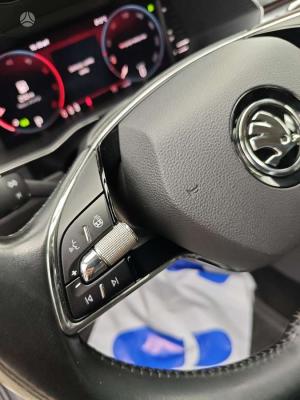 Melns Skoda SuperB 2022 Kauņa, ar dzinēja tilpumu 1.97 L un nobraukumu 278 tūkst. km par 15350 €, foto 24 vietnē AUTOMOTO.COM.LV